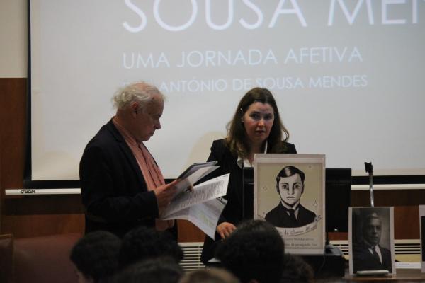 Neto de Aristides de Sousa Mendes contou história de vida aos alunos de EMRC | Mensageiro de ...